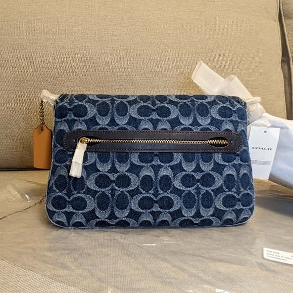Coach | Bags | Coach Soft Tabby Shoulder Bag In Signature Washed Denim ...